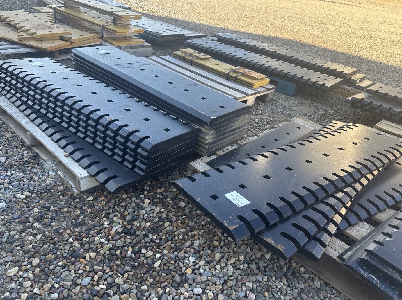 Ground Engaging Tools for Sale | Headwater Equipment