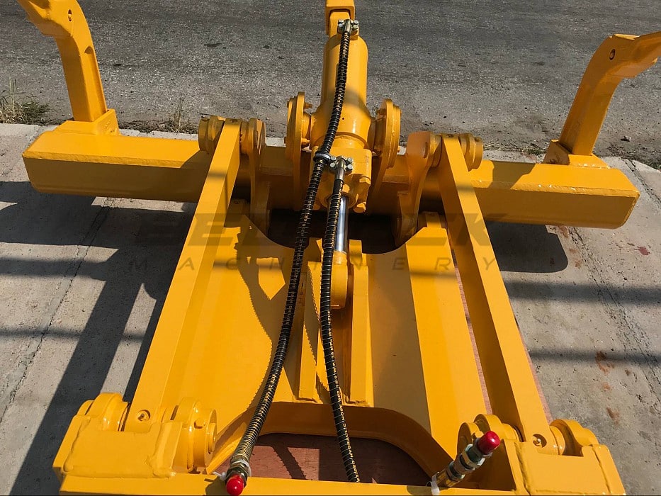 MS Ripper fits Komatsu D53-18 for Sale | Headwater Equipment